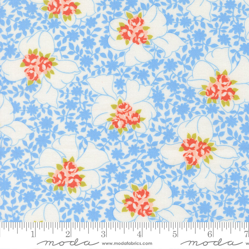Moda | Fig Tree Quilts | Rosie | 35421 26 | Forget Me Not – Quilted Chicken