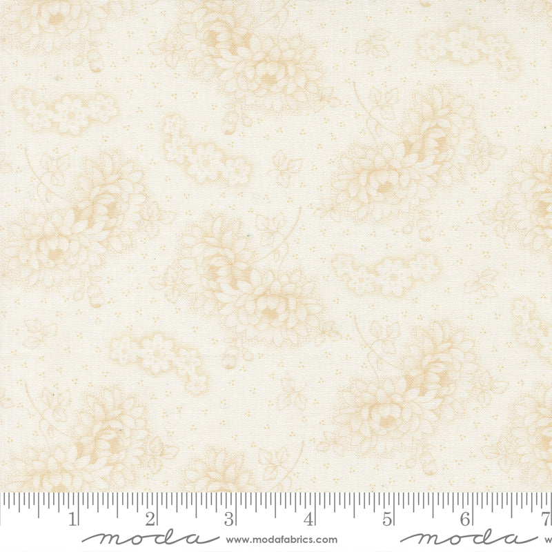 Moda | Fig Tree Quilts | Rosie | 35423 11 | Whipped Cream – Quilted Chicken