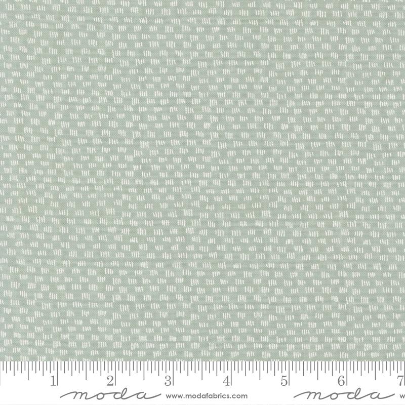 Moda | Sweetwater | Lucky | In the Grass | 55704 12 | Sky – Quilted Chicken